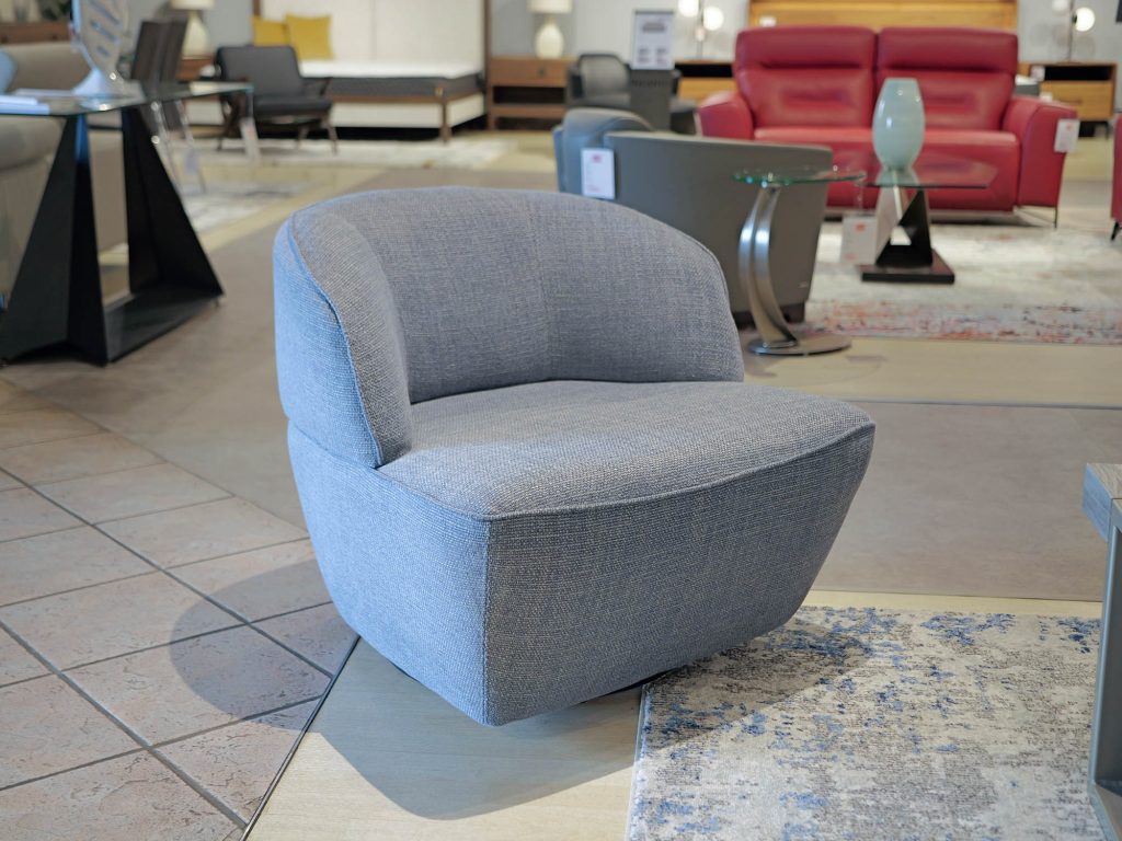 Prisme Swivel Chair – Floor Sample – BOVA Furniture